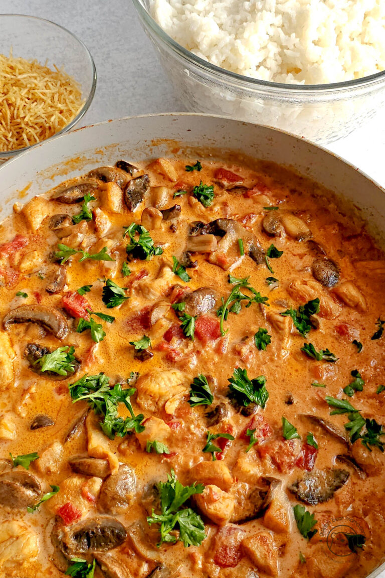 Best Brazilian Chicken Stroganoff (Estrogonofe de Frango) - Golden Bear ...