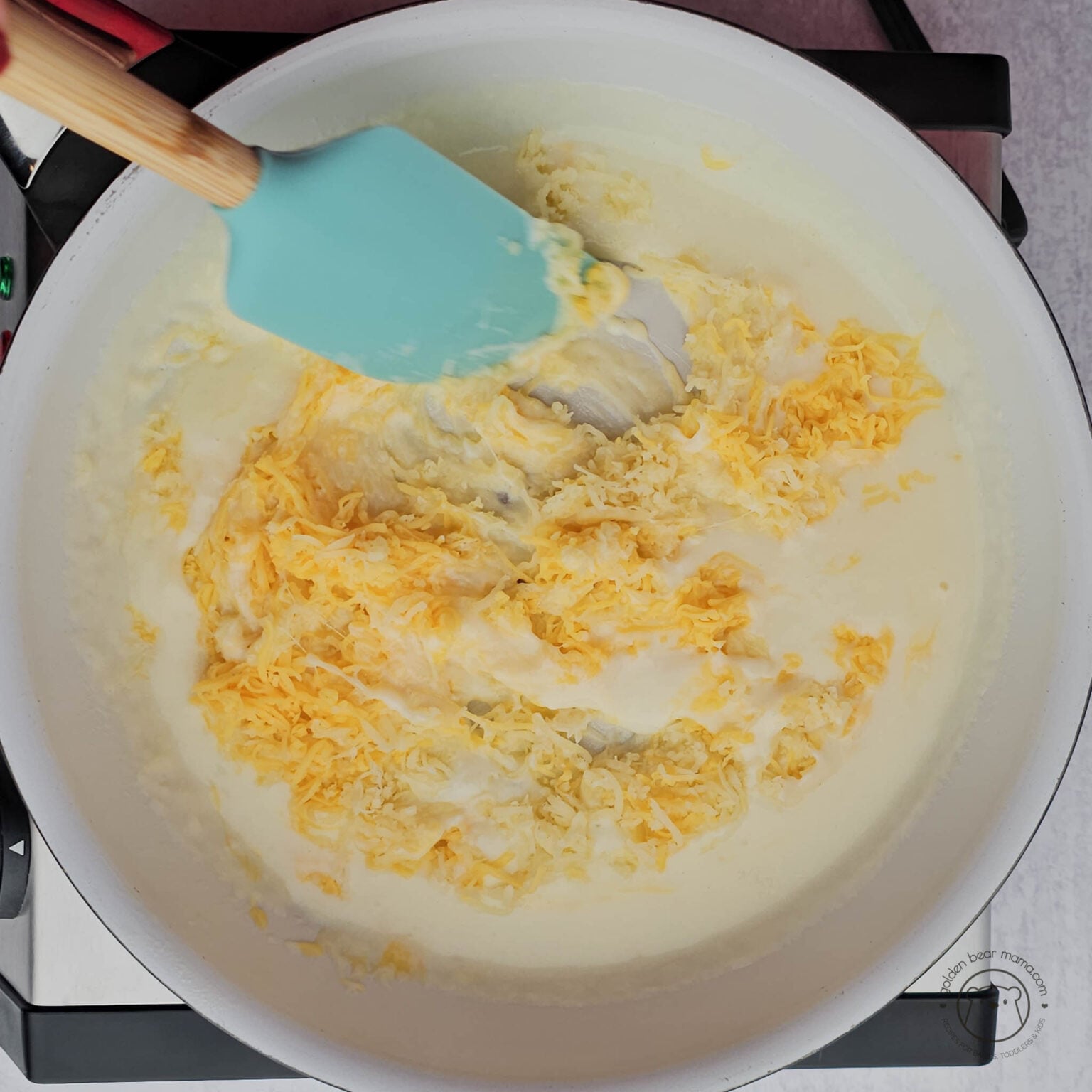 Homemade Mac and Cheese for Kids (Creamy and Easy!) - Golden Bear Mama