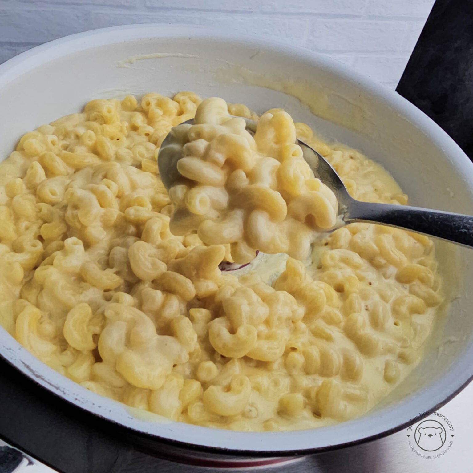 Homemade Mac and Cheese for Kids (Creamy and Easy!) - Golden Bear Mama